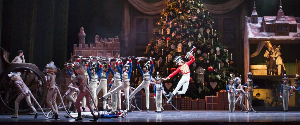 ROH Live 18/19: The Nutcracker
